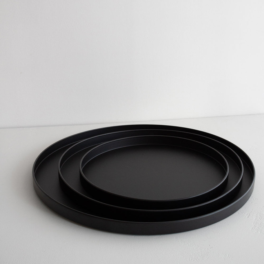 Round Tray - Black – A&C Homestore