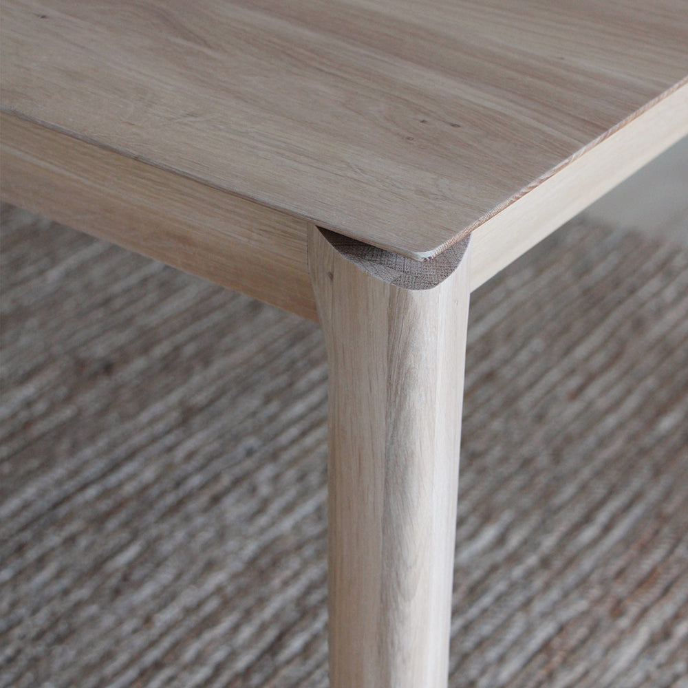 Chase Solid Oak Dining Table – A&C Homestore