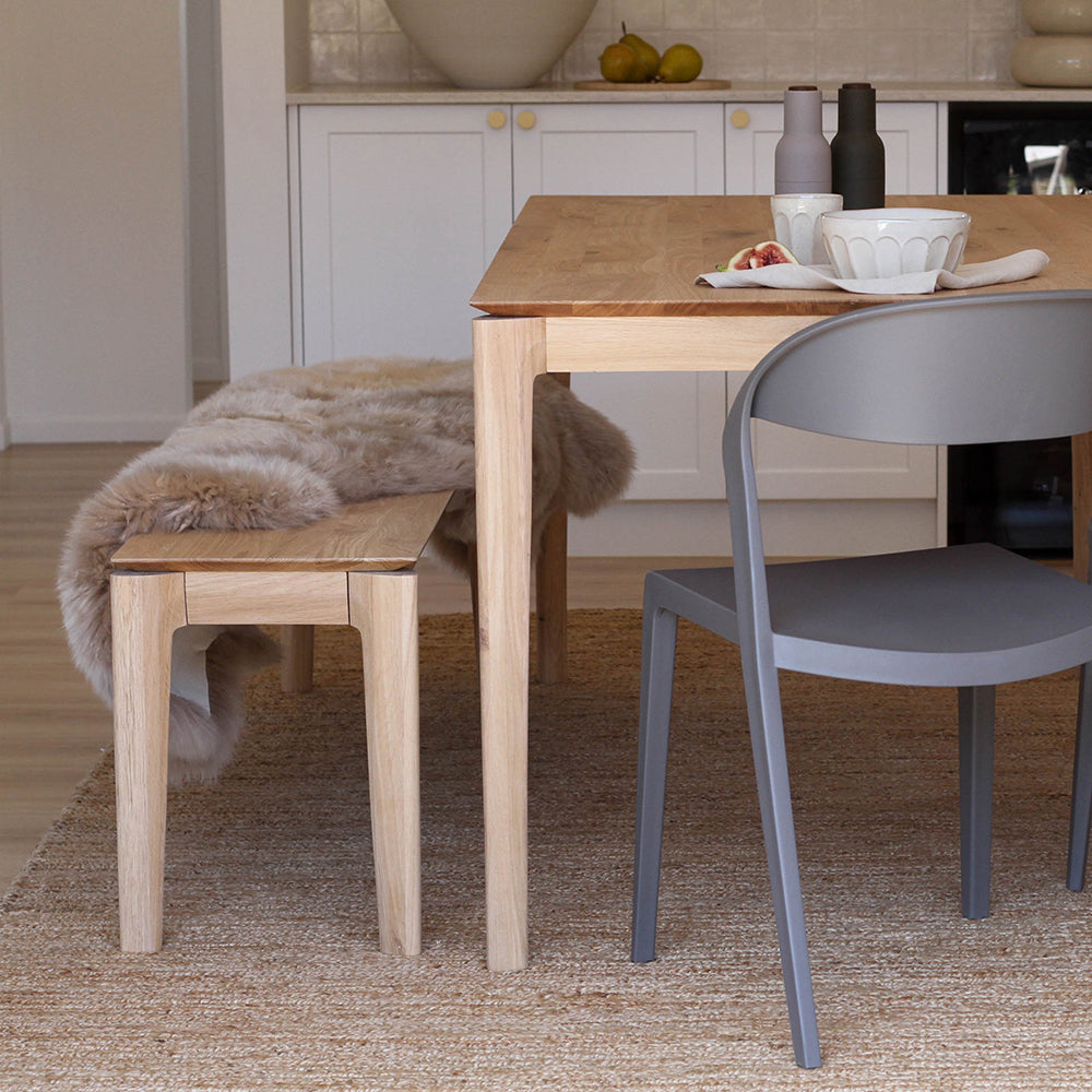 Chase Solid Oak Dining Table – A&C Homestore
